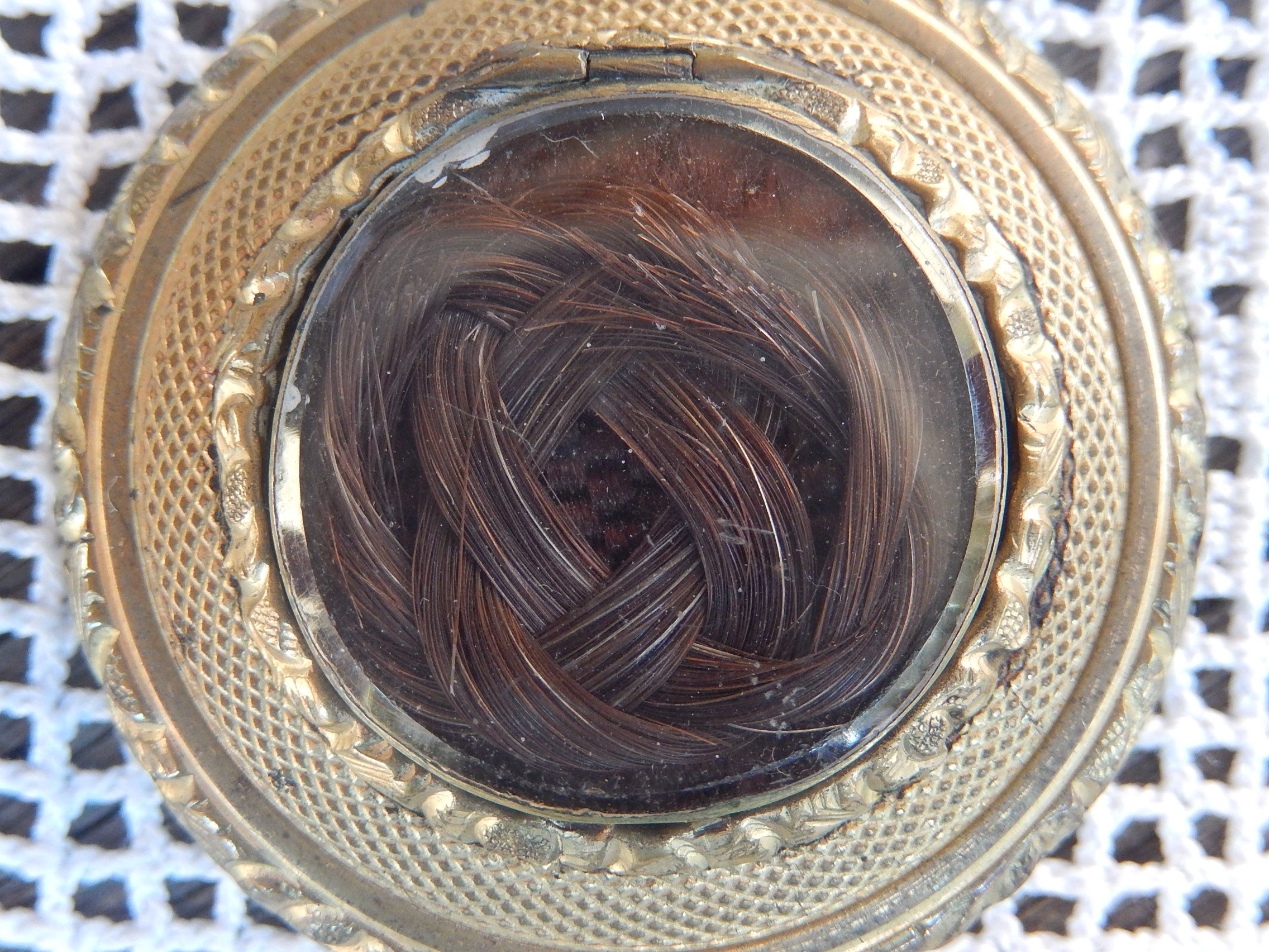 Mourning Pendant | The Shop in the Bush